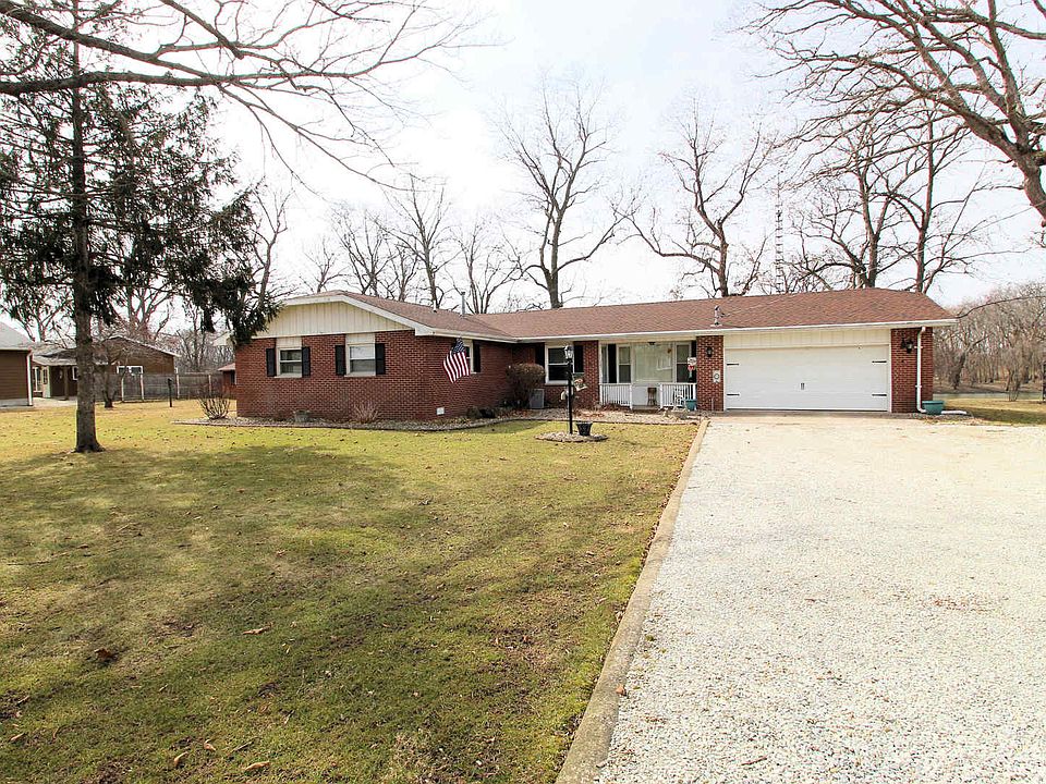 139 W Hickory Lane Dr, Martinton, IL 60951 | Zillow