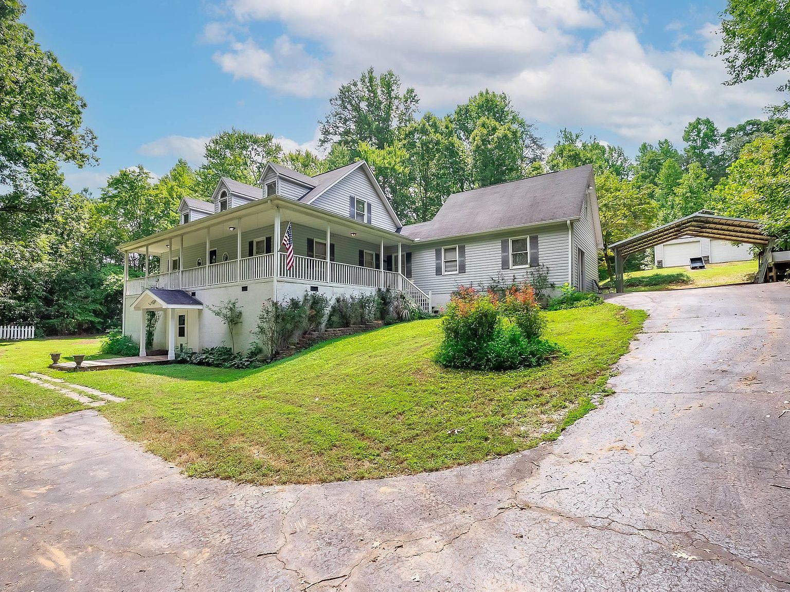 2416 Highway 414, Travelers Rest, SC 29690 | Zillow