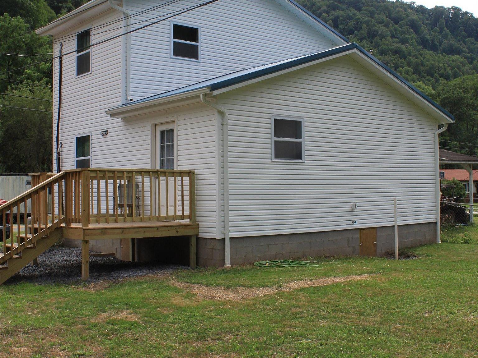403 Parcoal Rd, Webster Springs, WV 26288 | MLS #10155228 | Zillow