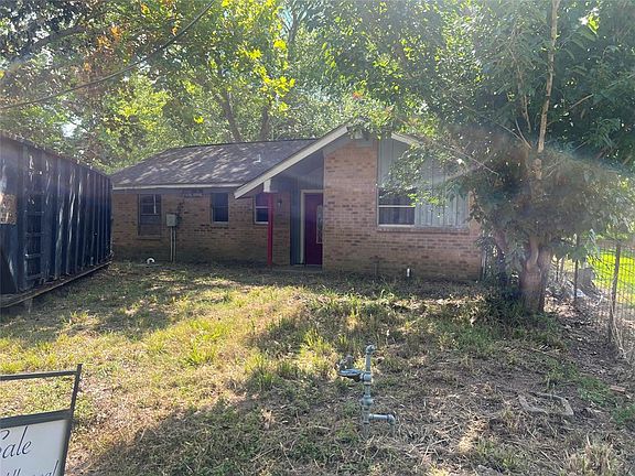 175 County Road 2431, Hull, TX 77564 | MLS #18991959 | Zillow