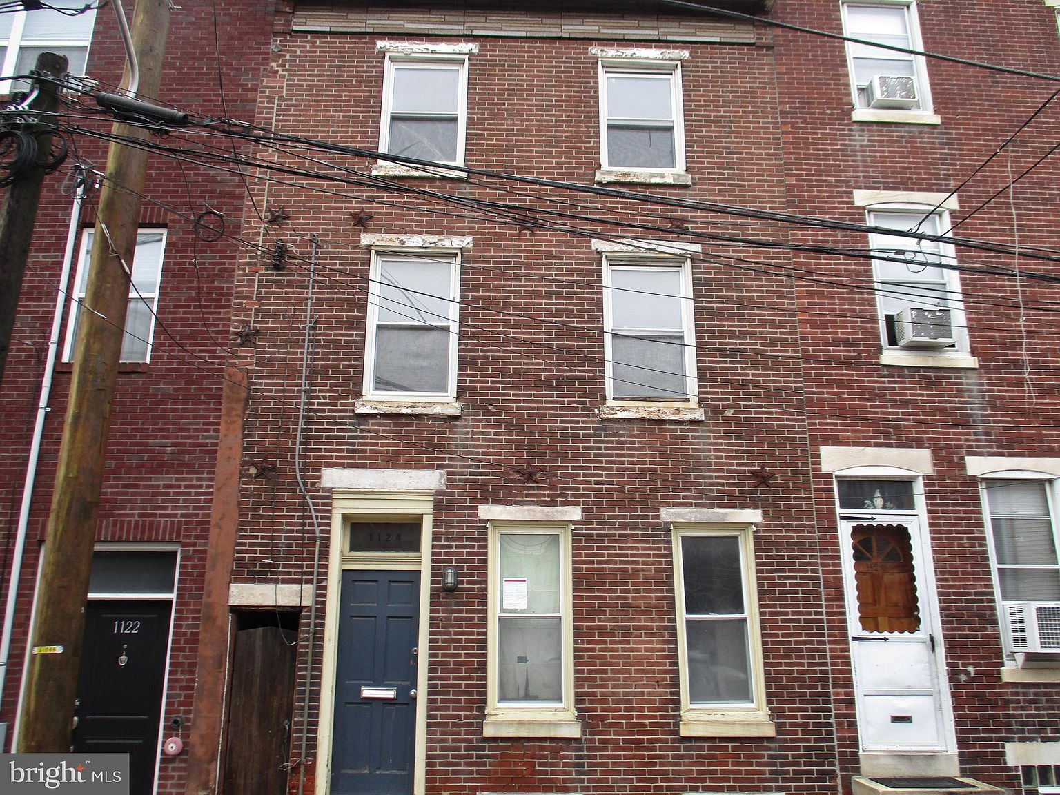 1124 E Dunton St, Philadelphia, PA 19123 | Zillow