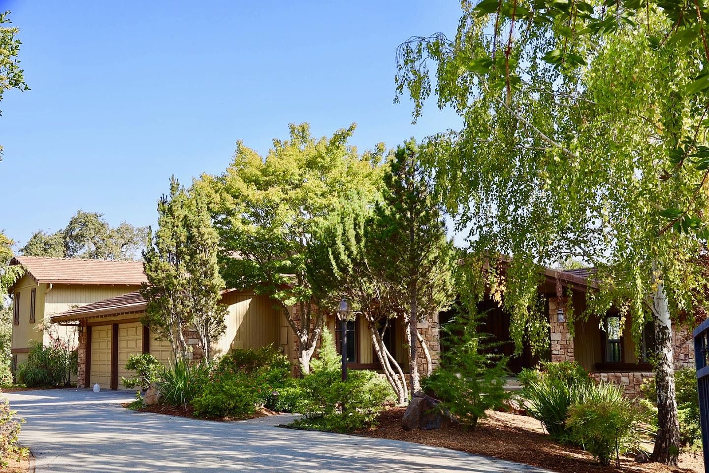 12113 Old Snakey Rd, Los Altos Hills, CA 94022 | Zillow