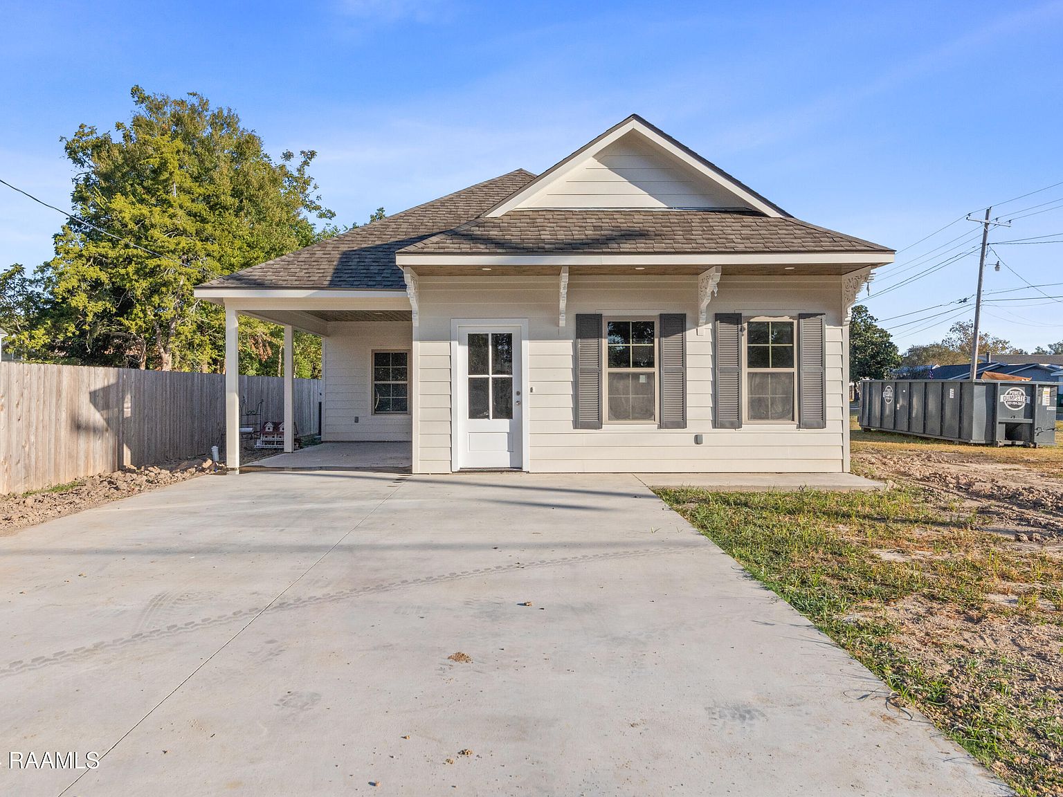 307 E East Edwards St, Rayne, LA 70578 | Zillow