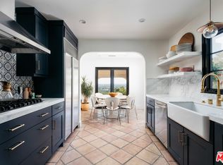 3646 Sunswept Dr, Studio City, CA 91604 | Zillow