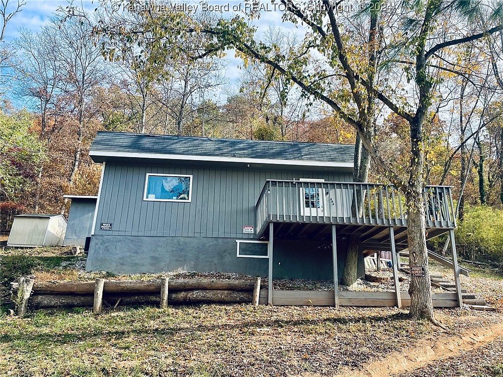 694 Dupont Rd, Poca, WV 25159 | MLS #275747 | Zillow
