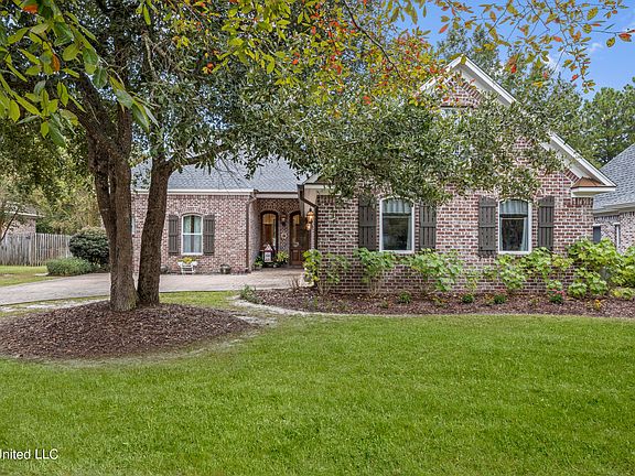 7046 Rolling Green Dr, Pass Christian, MS 39571 | MLS #4089954 | Zillow