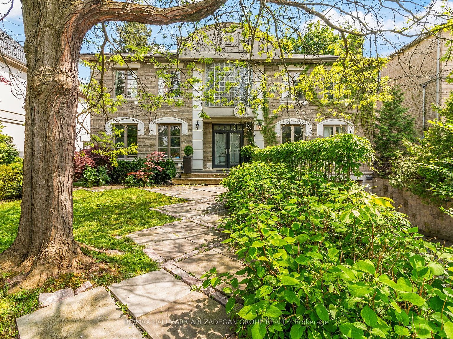 65 Gordon Rd, Toronto, ON M2P 1E3 | Zillow