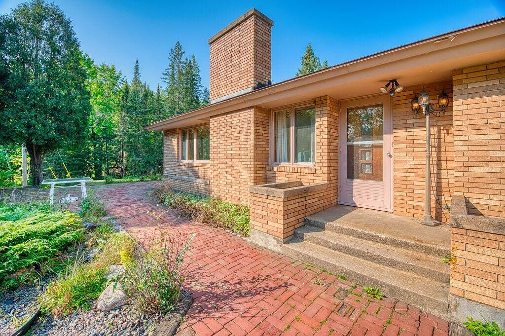 3803 S Salmi Rd, Hibbing, MN 55746 | Zillow