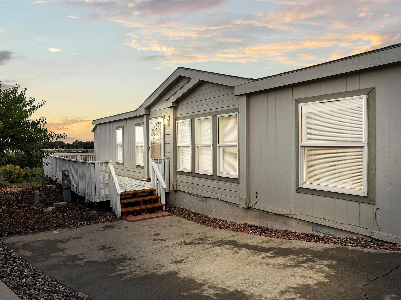 69 Ridgecliff Dr, Richland, WA 99352 | Zillow