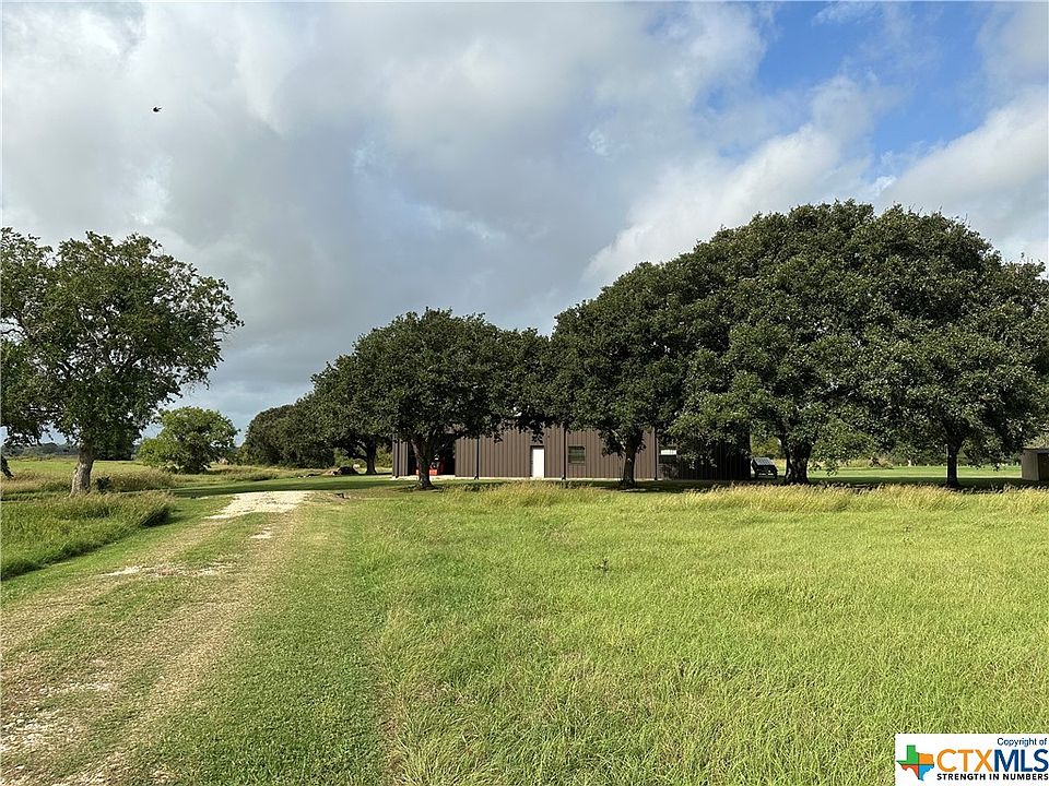 550 County Road 239, Ganado, TX 77962 | Zillow