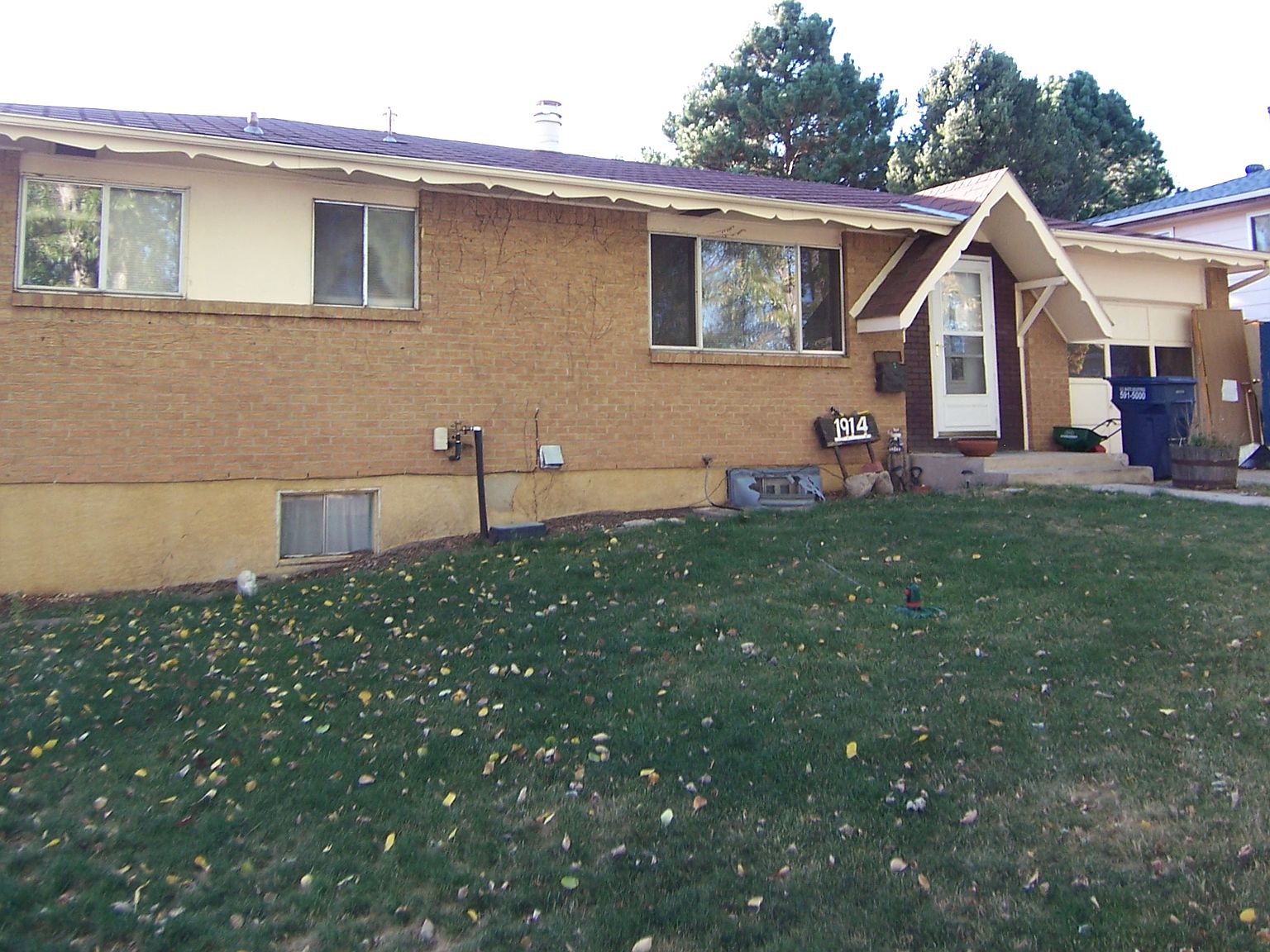 1914 Sussex Ln, Colorado Springs, CO 80909 | Zillow