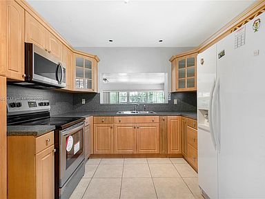 331 NW 63rd Ave, Miami, FL 33126 | Zillow