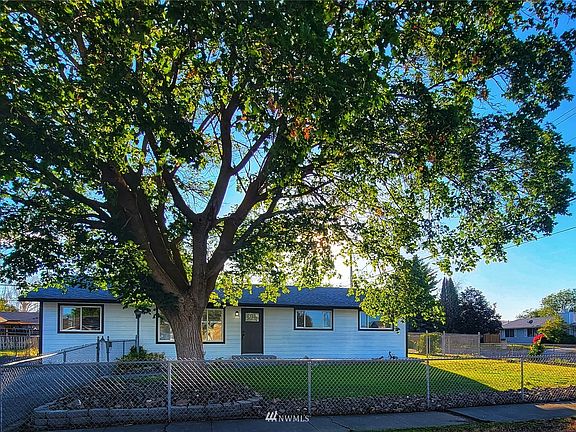 89 L Street, Ephrata, WA 98823 | Zillow