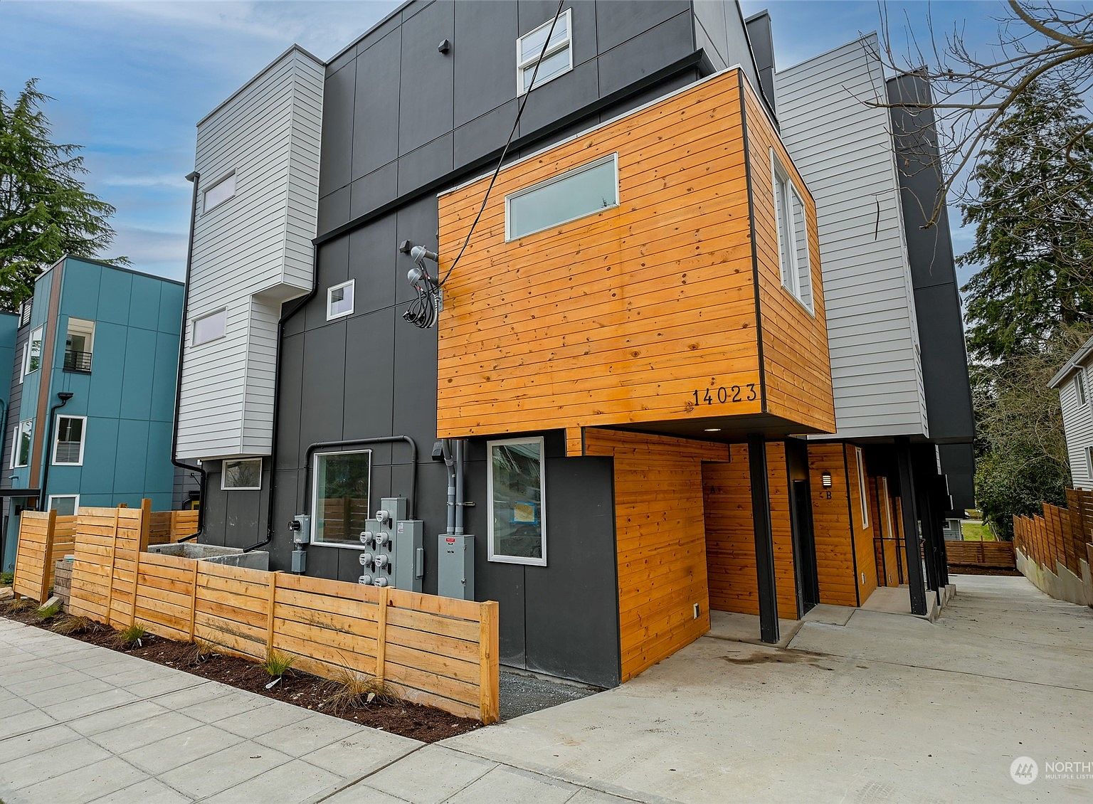 14023 Greenwood Avenue N UNIT E, Seattle, WA 98133 | Zillow