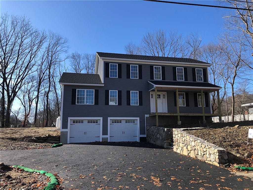 392 Old River Rd, Manville, RI 02838 | Zillow