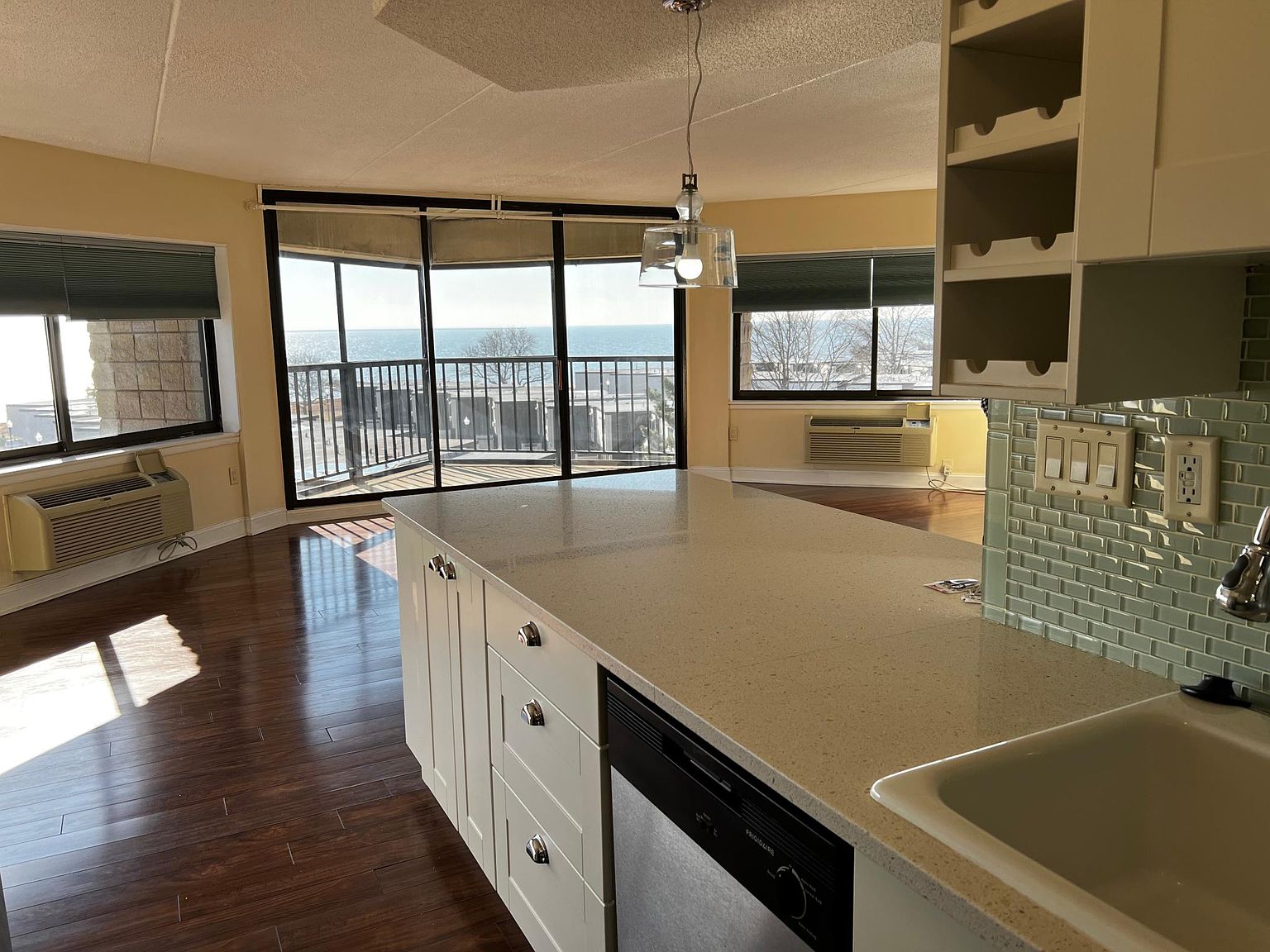 140 Captain Thomas Blvd UNIT 501, West Haven, CT 06516 | Zillow