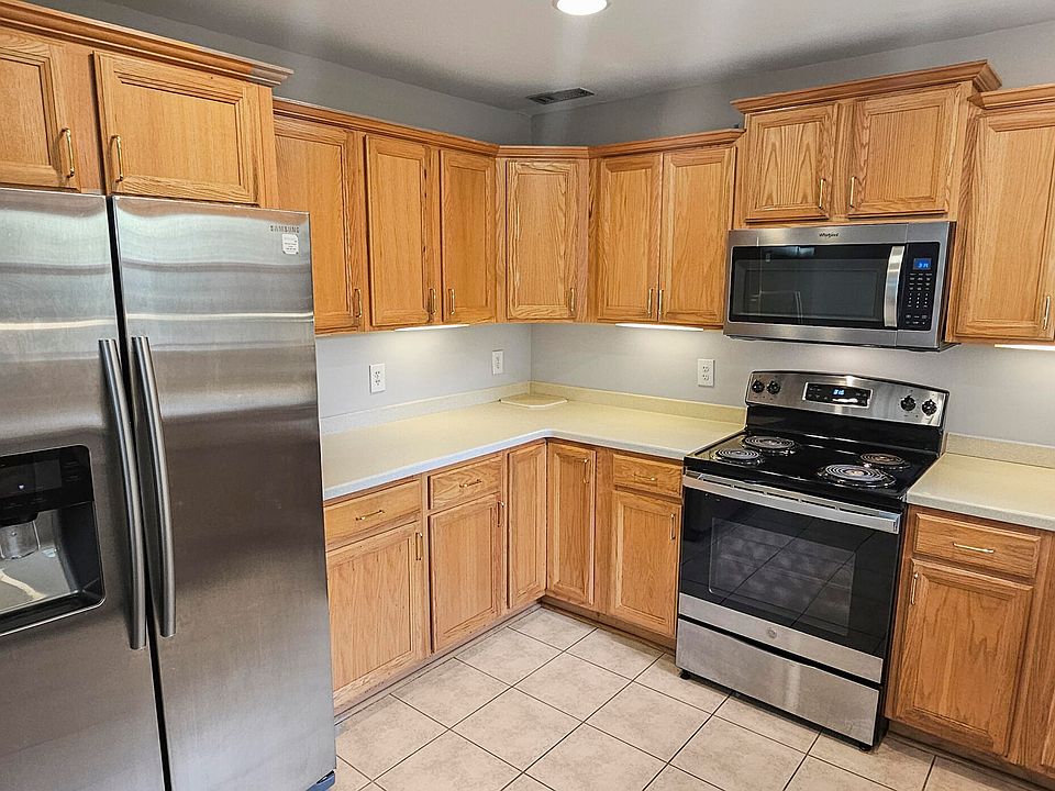 7626 ALTUS Drive S, Jacksonville, FL 32277 | Zillow