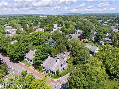 111 Upper Main St, Edgartown, MA 02539 | Zillow