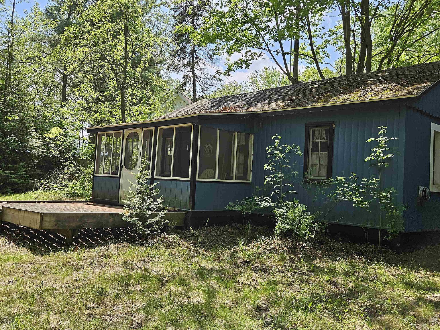 3941 Lakeshore Rd #3, Lexington, MI 48450 | Zillow