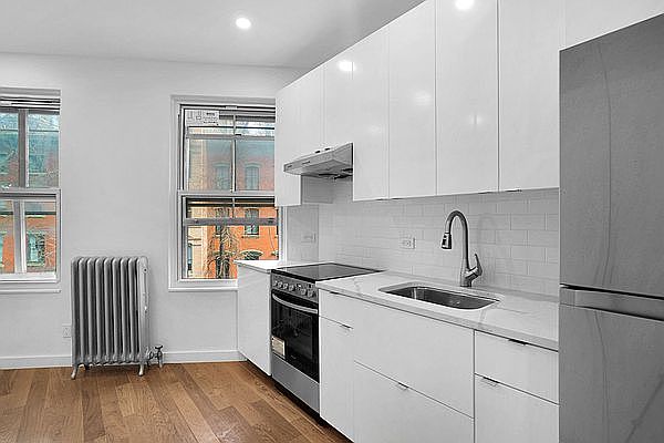 128 E 10th St #3, New York, NY 10003 | Zillow