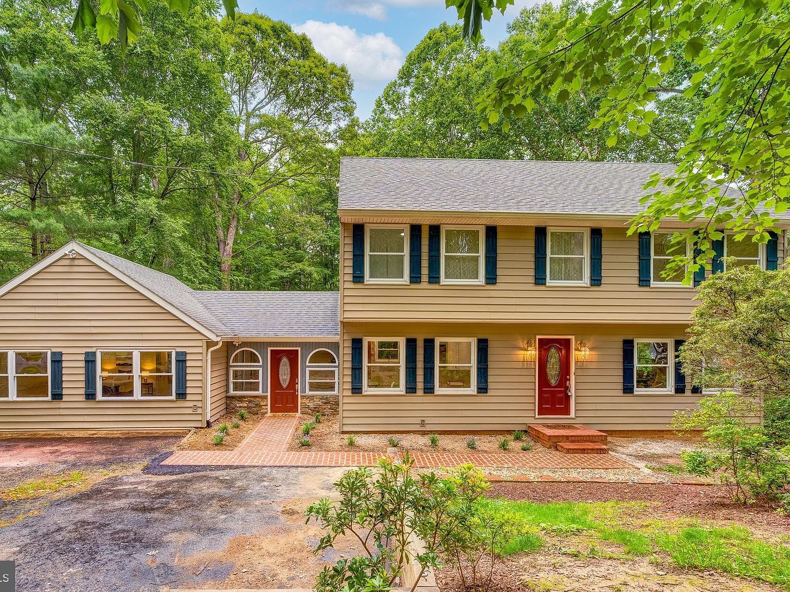 6488 Davis Ford Rd, Manassas, VA 20111 | Zillow