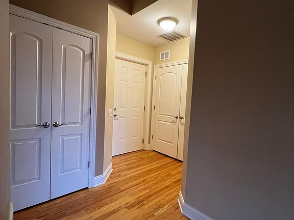 17200 S Oak Park Ave #305, Tinley Park, IL 60477 | Zillow