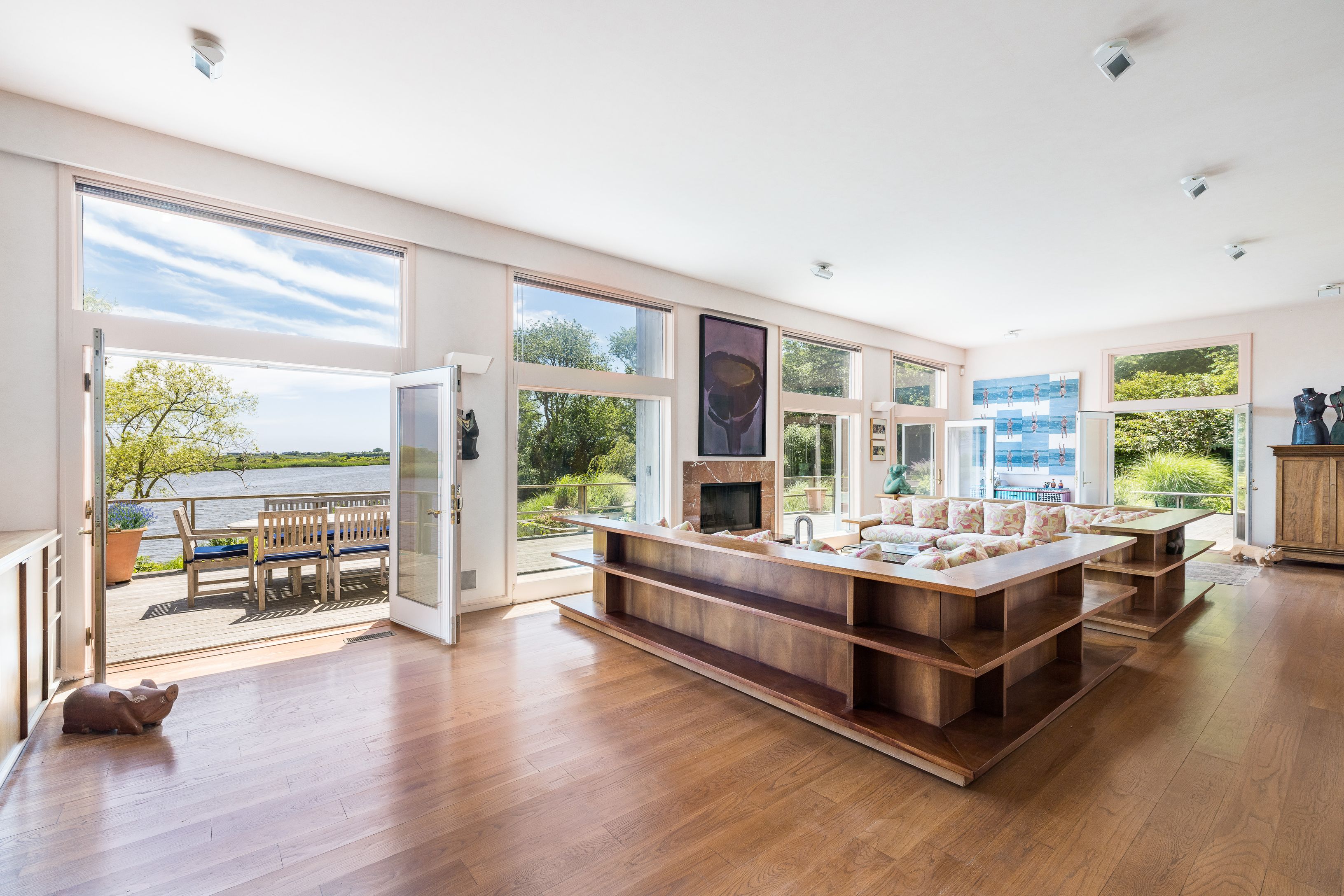 247 Bridge Ln, Bridgehampton, NY 11963 | Out East