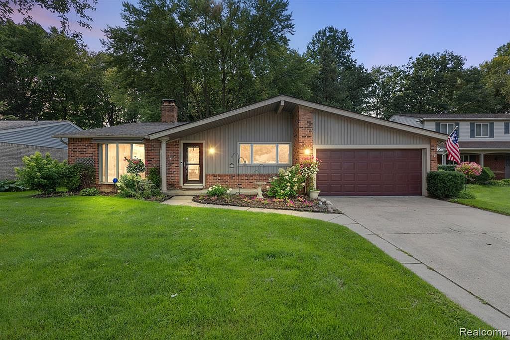 5909 Slate Dr, Troy, MI 48085 | Zillow