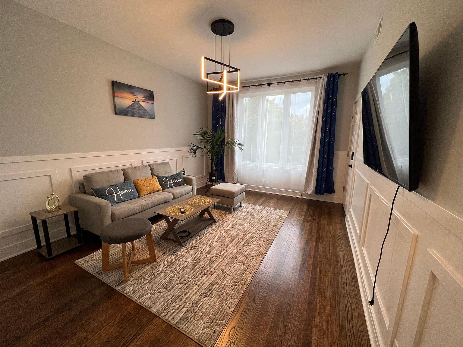 5155 W Roscoe St UNIT 2, Chicago, IL 60641 | Zillow