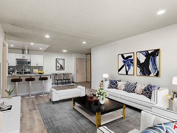 23515 Lyons Ave UNIT 220, Santa Clarita, CA 91355 | MLS #23-295041 | Zillow