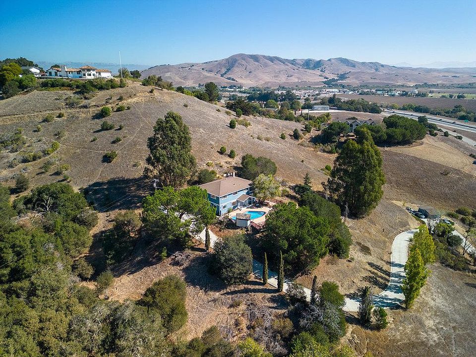 1010 Anzar Rd, San Juan Bautista, CA 95045 | Zillow