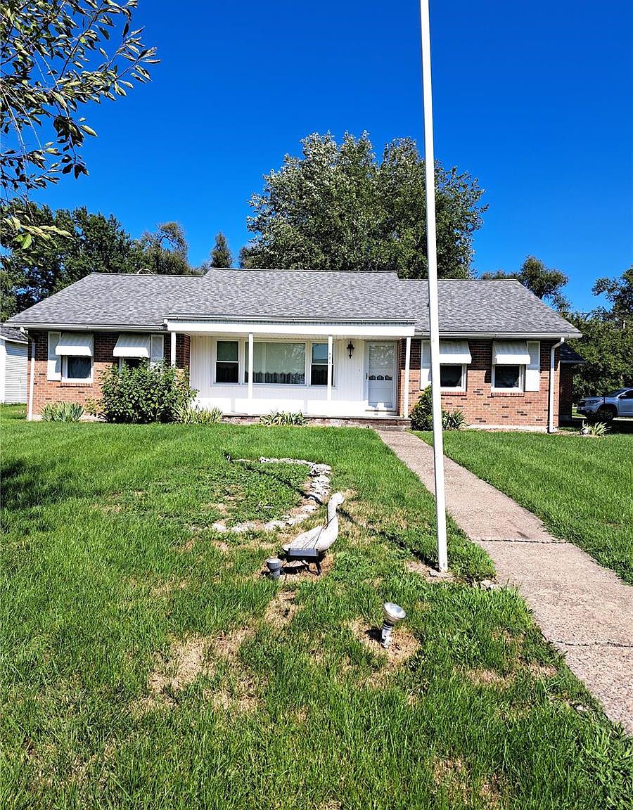 401 N Public, Philadelphia, MO 63463 | Zillow