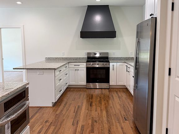 3715 Greenpond Rd, Woodruff, SC 29388 | Zillow