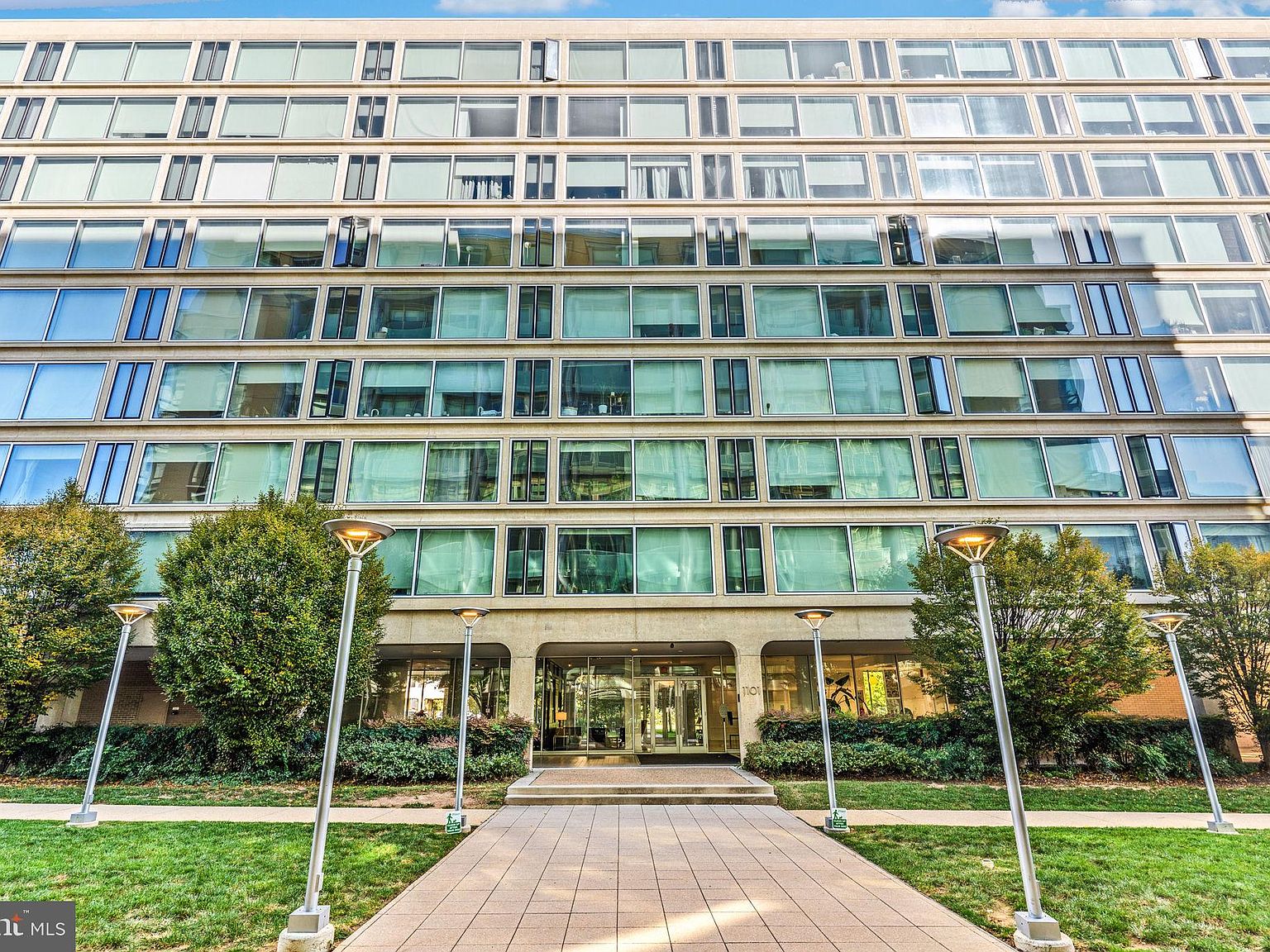1101 3rd St SW APT 102, Washington, DC 20024 | Zillow