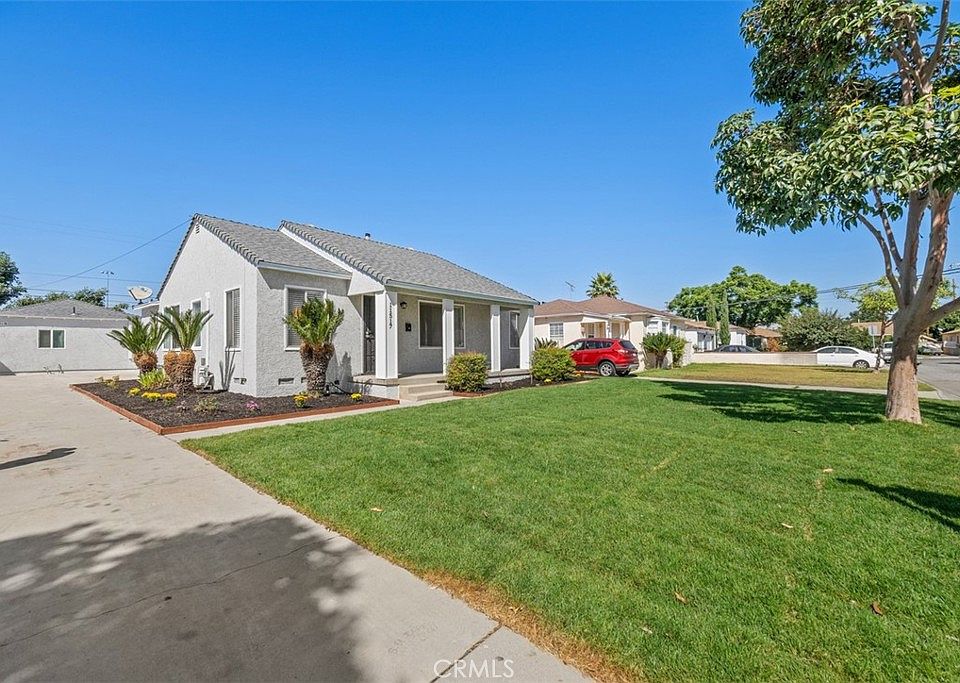 11517 Gurley Ave, Downey, CA 90241 | MLS #SW23184038 | Zillow