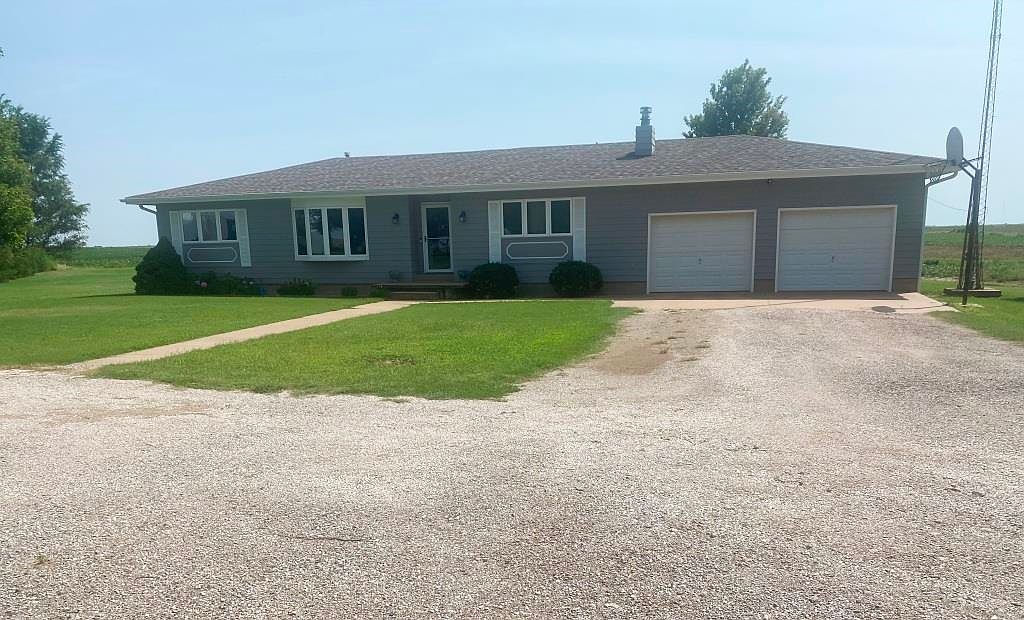 1057 NE 20th Rd, Freeport, KS 67049 | Zillow