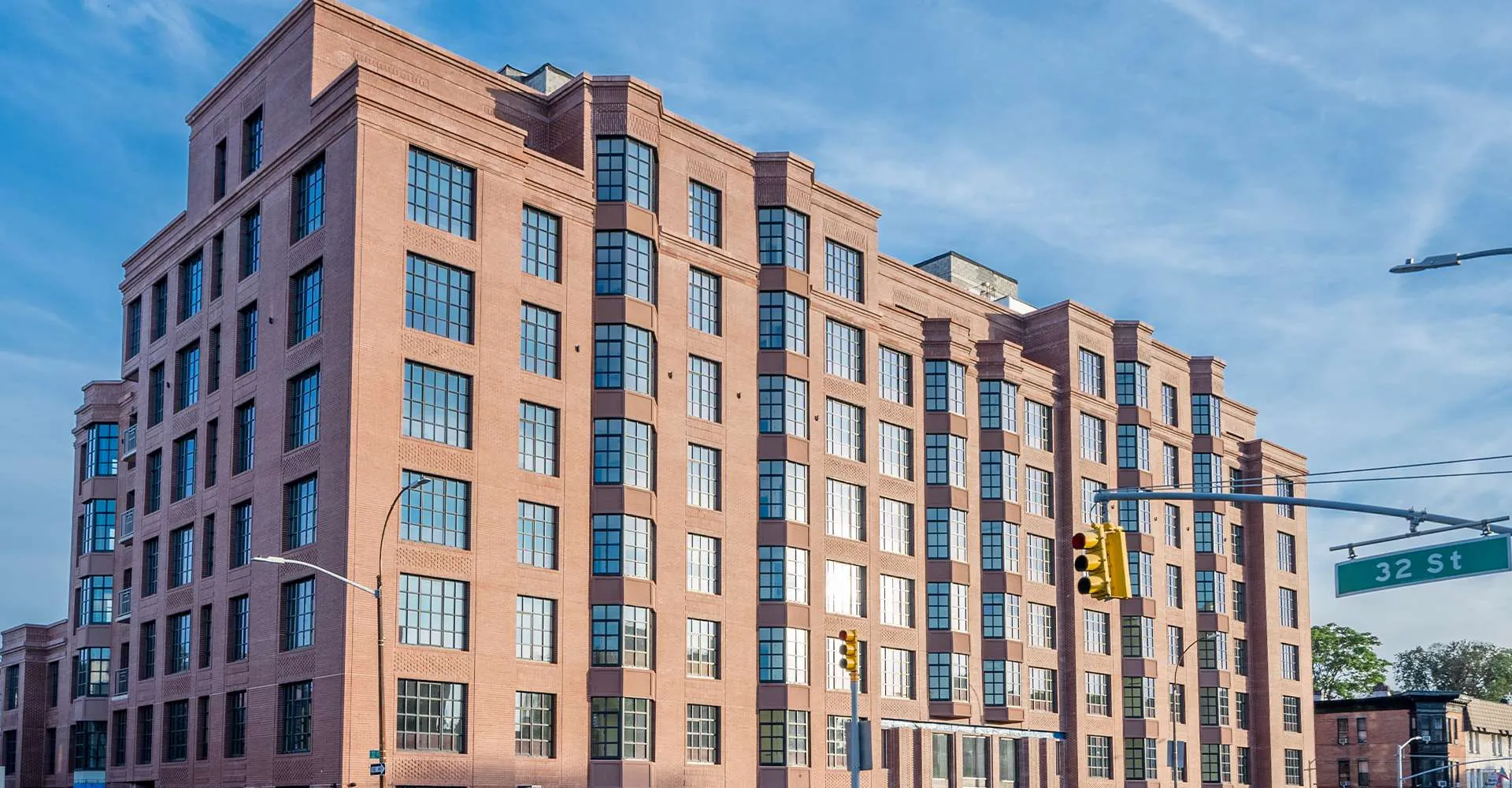 875 4th Avenue Apartments