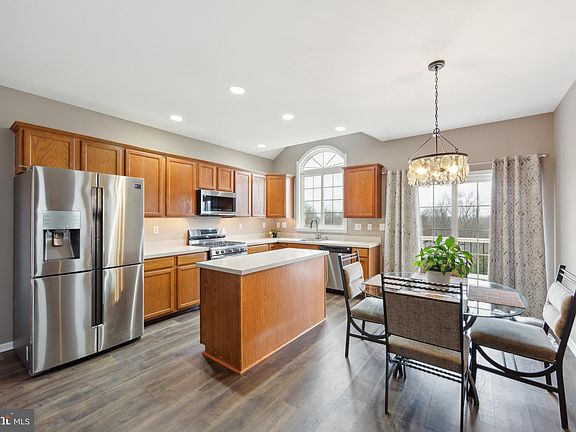 400 Providence Hill Rd, East Fallowfield, PA 19320 | Zillow