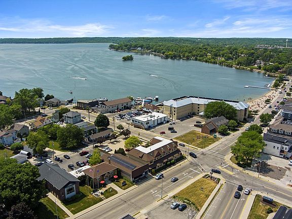 100 Main STREET UNIT 203, Pewaukee, WI 53072 | MLS #1868692 | Zillow