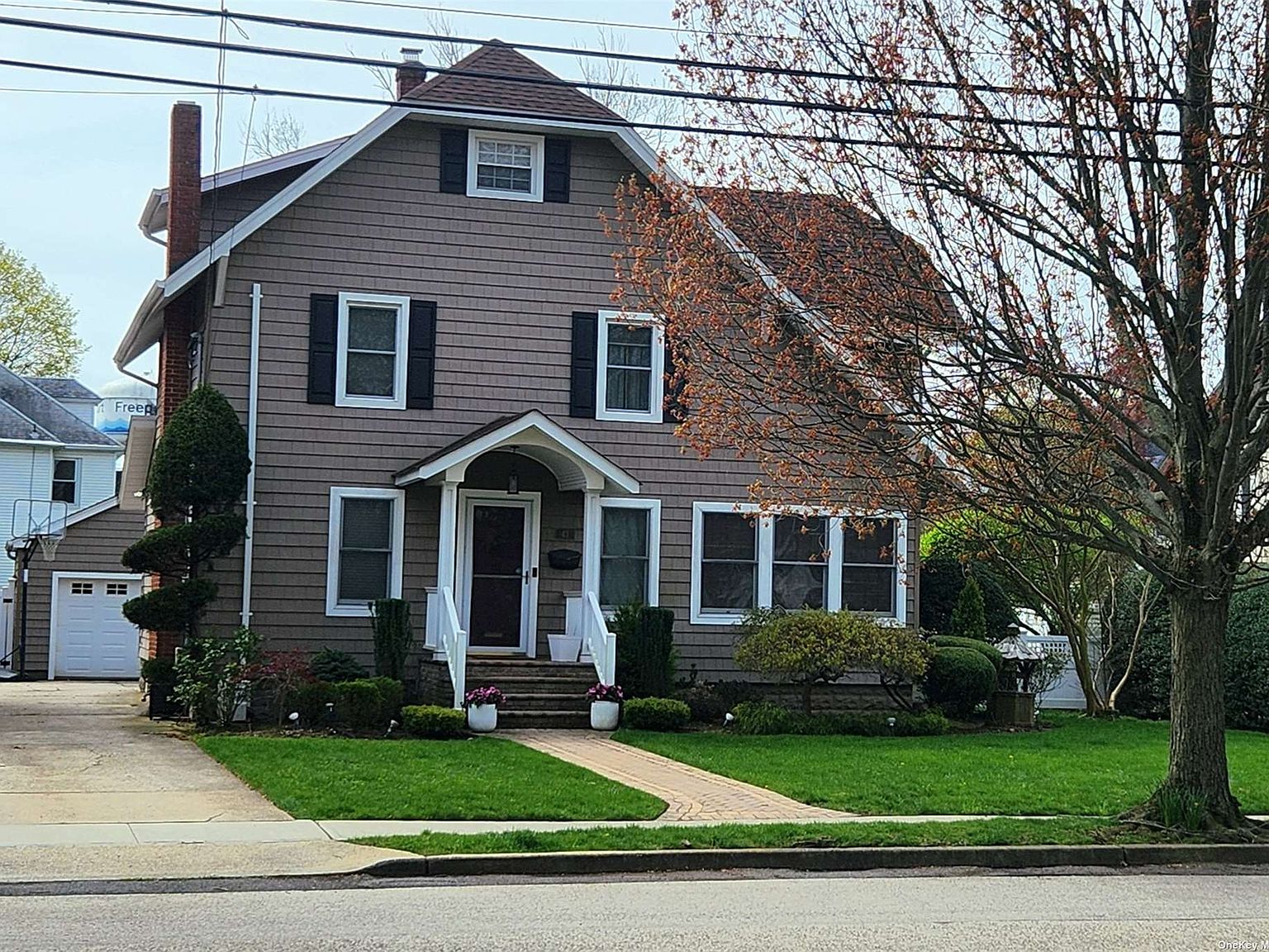 43 Wilson Place, Freeport, NY 11520 | Zillow