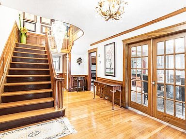 70 Traincroft, Medford, MA 02155 | Zillow