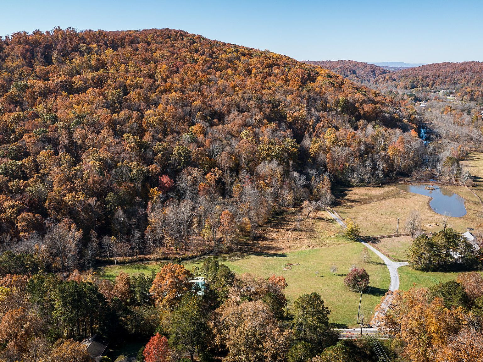 10688 Pine Hill Rd, Mc Donald, TN 37353 | MLS #1324347 | Zillow