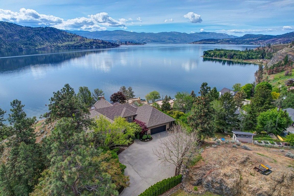 140 Edith Ct, Central Okanagan West, BC V1Z 3S3 | MLS #10326500 | Zillow