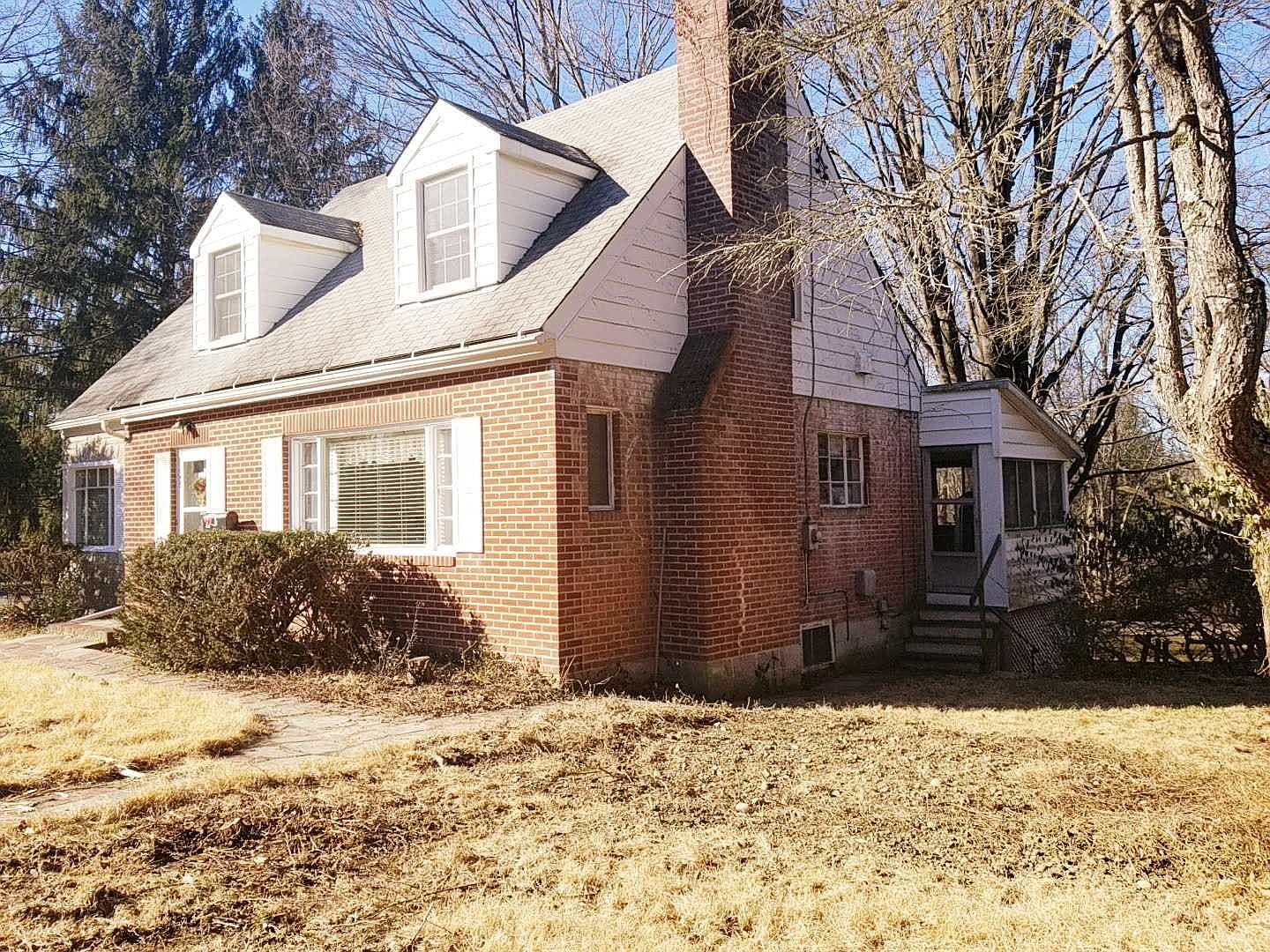 155 Overocker Rd, Poughkeepsie, NY 12603 | Zillow