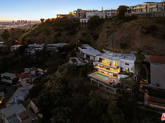 1672 Mountcrest Ave, Los Angeles, CA 90069 | MLS #24-348305 | Zillow