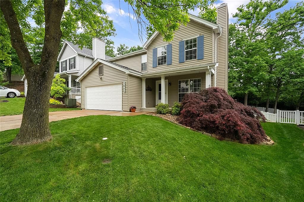 1865 Strawberry Ridge Dr, Ballwin, MO 63021 | Zillow