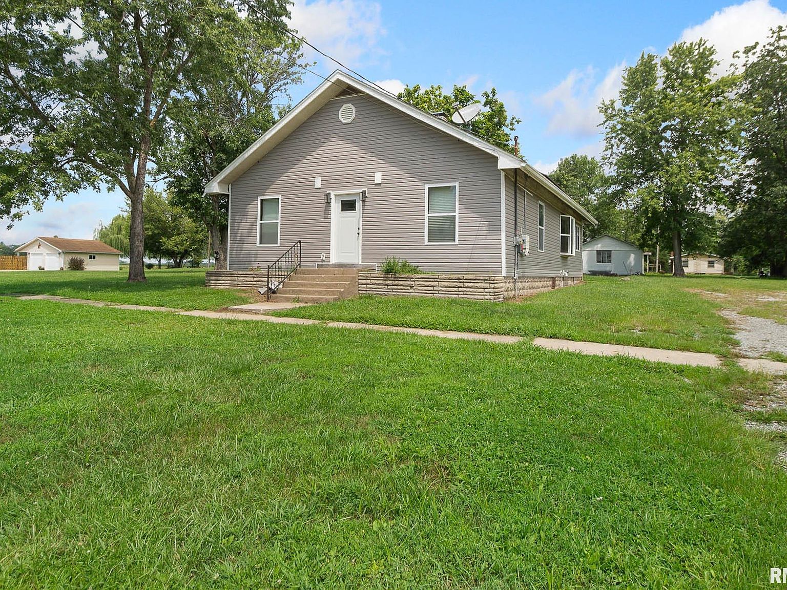 603 Union Ave, Dowell, IL 62927 | MLS #QC4255498 | Zillow