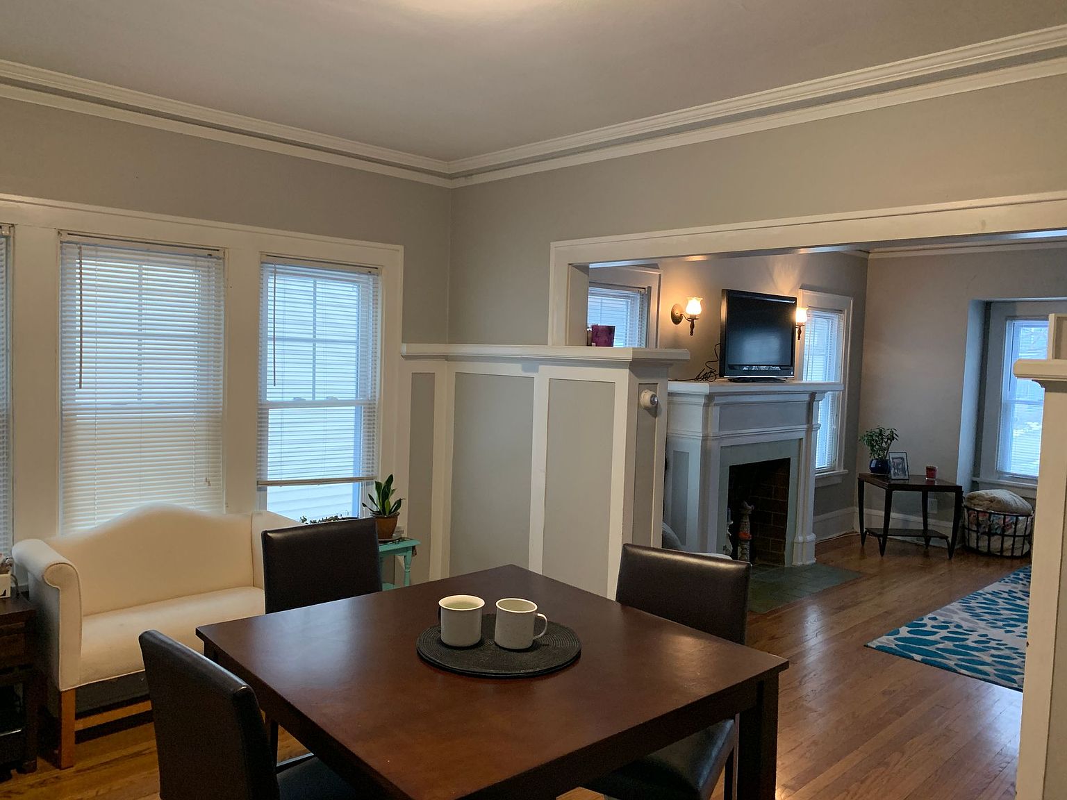 3038 N Maryland Ave #3038, Milwaukee, WI 53211 | Zillow