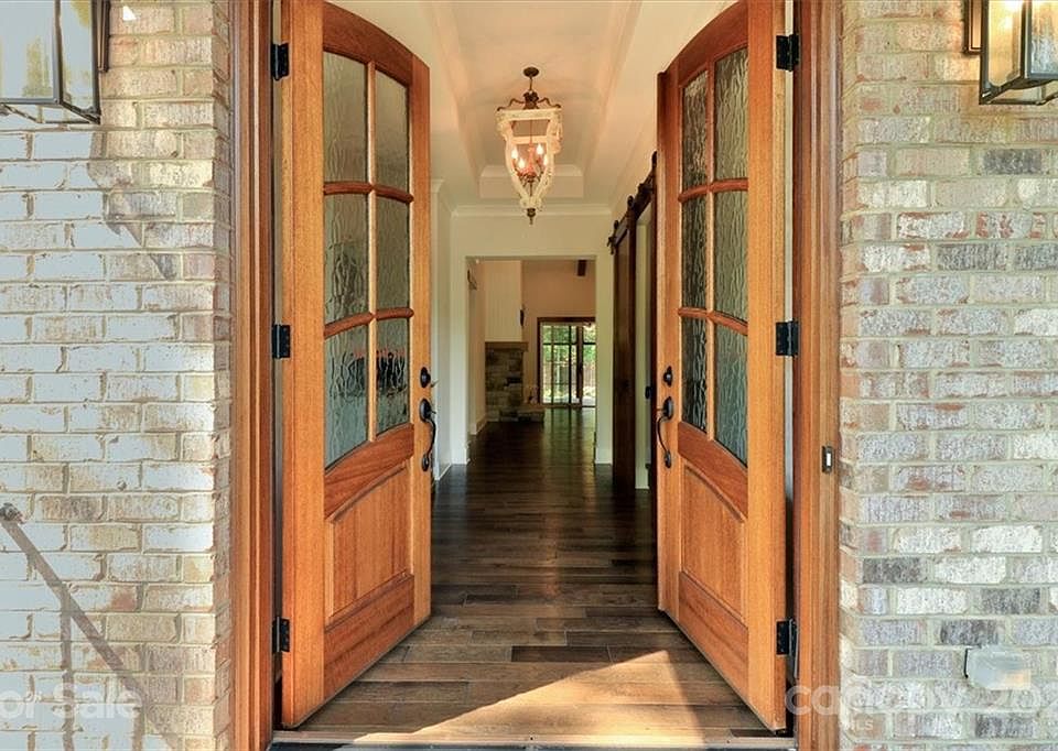 3052 Kings Manor Dr, Matthews, NC 28104 | Zillow