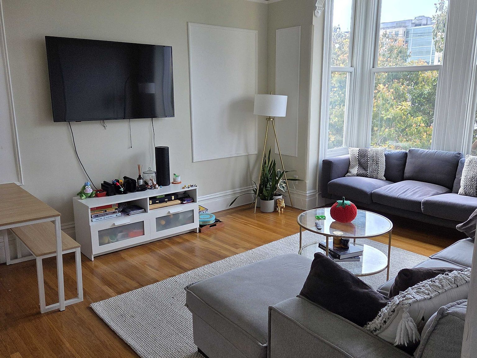 2522 Sutter St, San Francisco, CA 94115 | Zillow